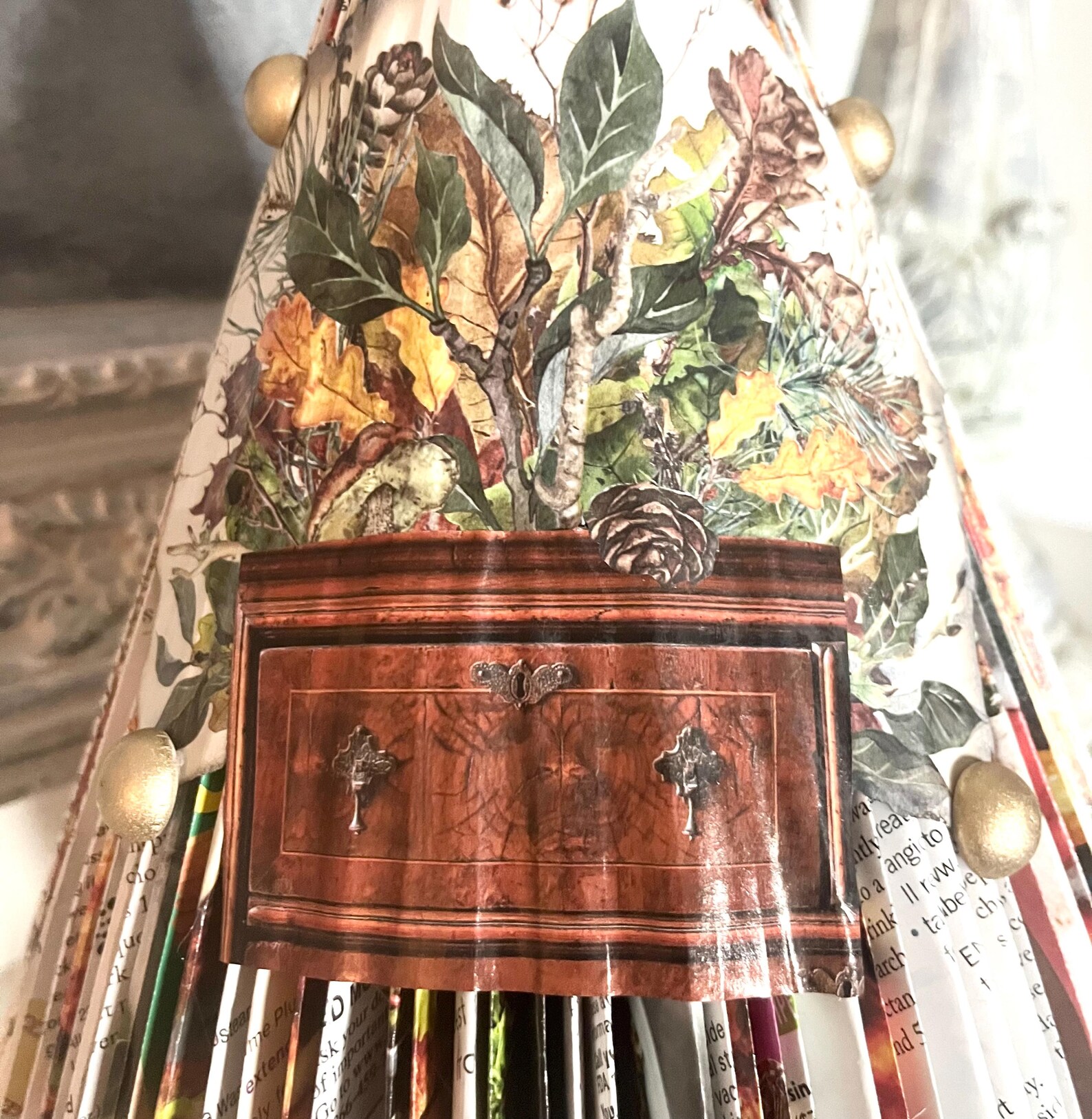 Folded Magazine Christmas Tree: Shabby Chic Tabletop Decor - Etsy