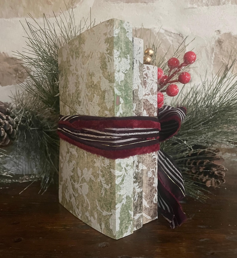 Christmas Book Bundle, Red Green White, Shabby Chic, Traditional Book ...