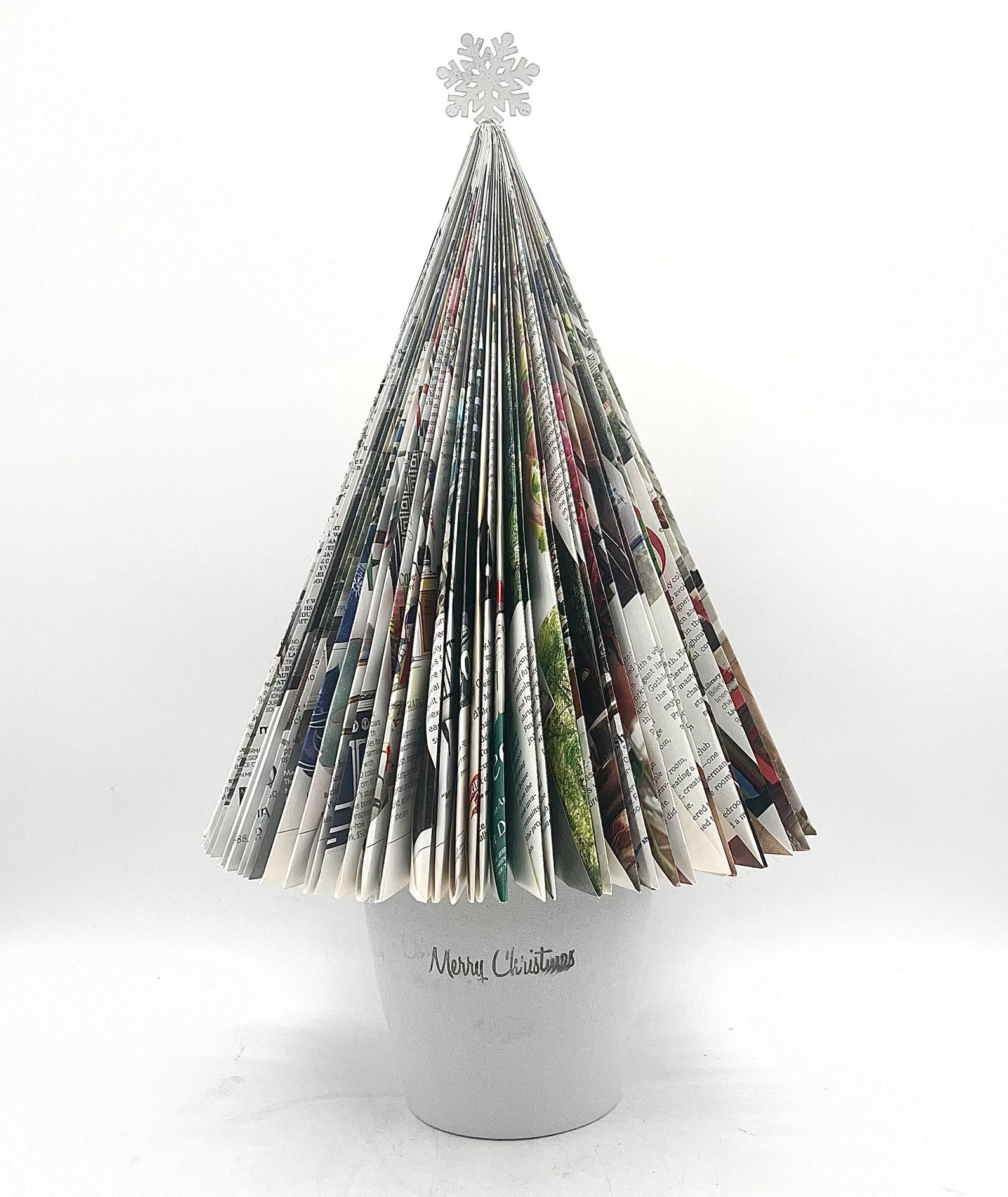 Folded Magazine Christmas Tree: Colorful Holiday Centerpiece - Etsy