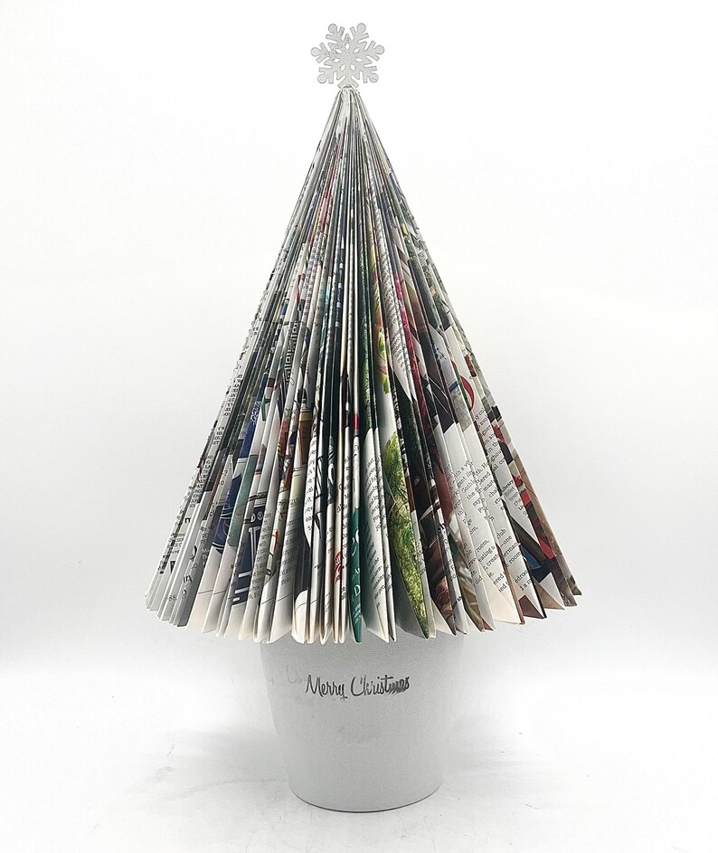 Folded Magazine Christmas Tree: Colorful Holiday Centerpiece - Etsy