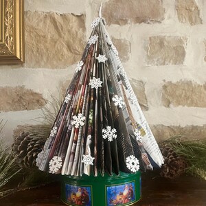 Handmade Folded Book Page Christmas Tree: Rustic Santa Decor - Etsy