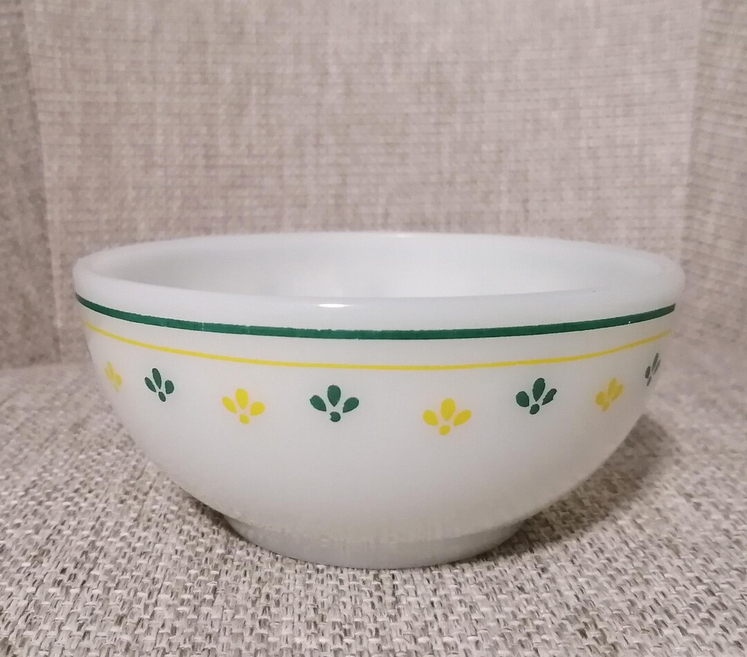 Vintage Termocrisa Milk Glass Bowls With Green and Yellow Flowers - Etsy