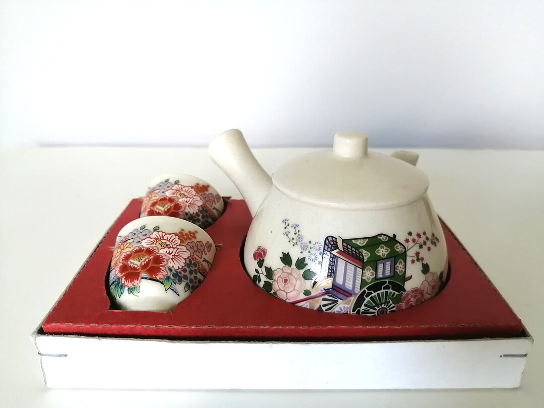 Beautiful Japanese Miniature Tea Set With Carriage and Flowers as ...