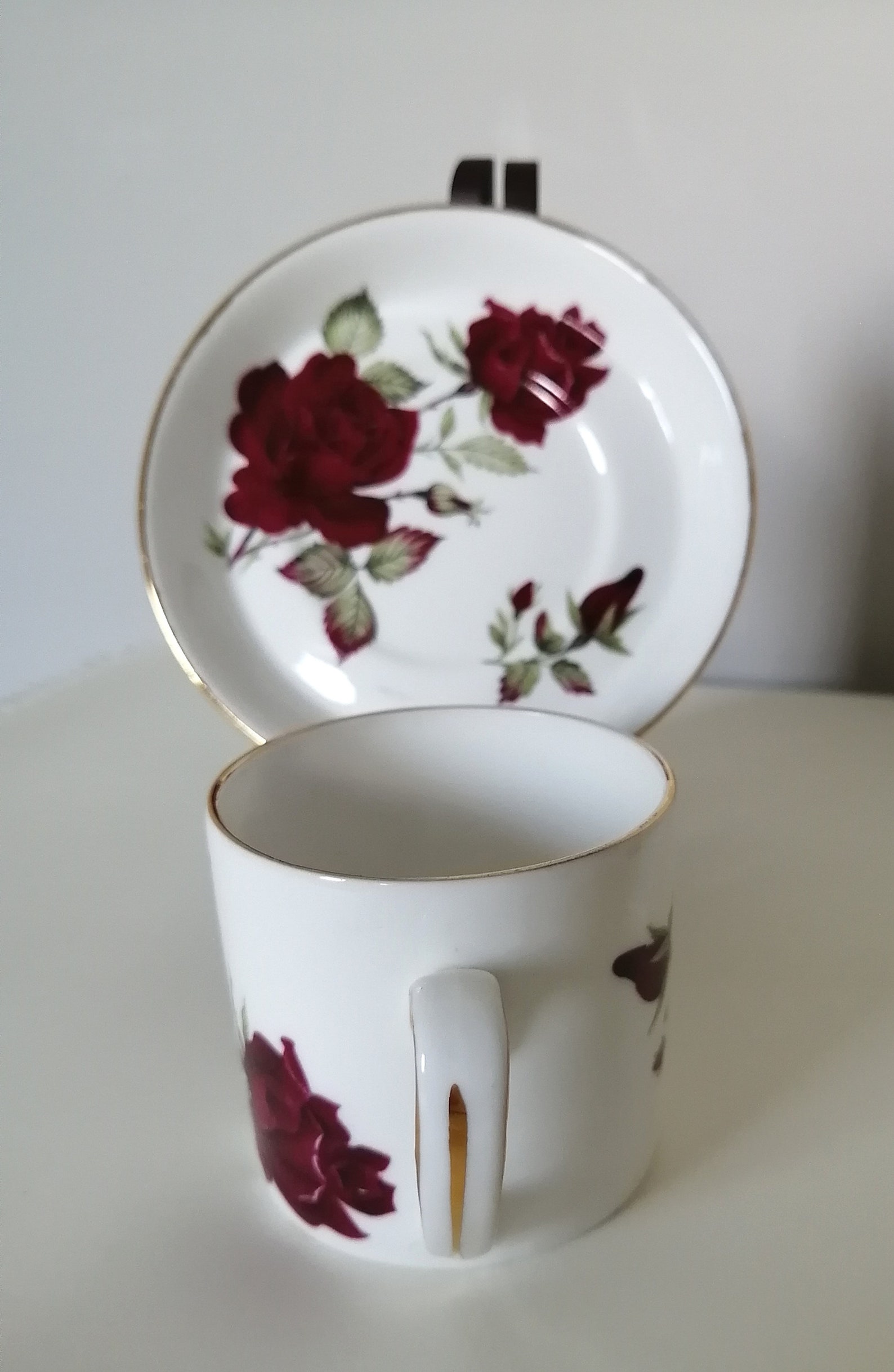 Sutherland Fine Bone China Stanffordshire England Red Rose Floral ...