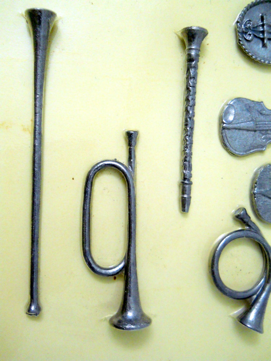 New Sealed Metal Musical Instruments 8 Assorted Sax Horns - Etsy