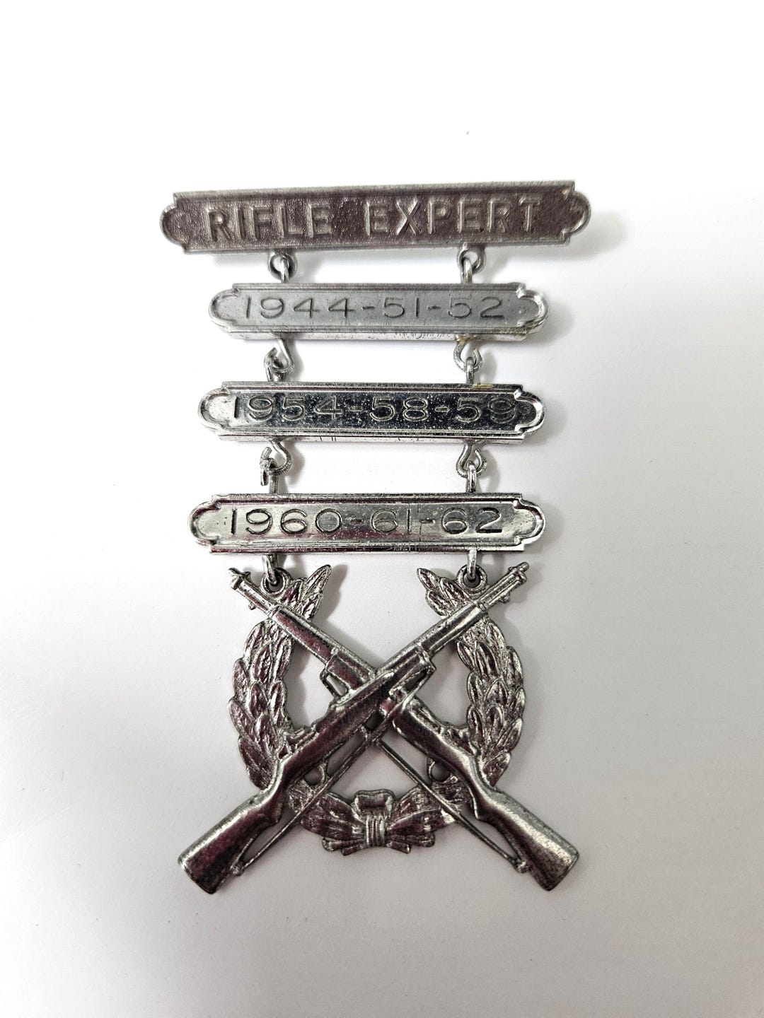 Vintage USMC Military Expert Rifle Badges 1944-51-52, 1954-58-59 and ...