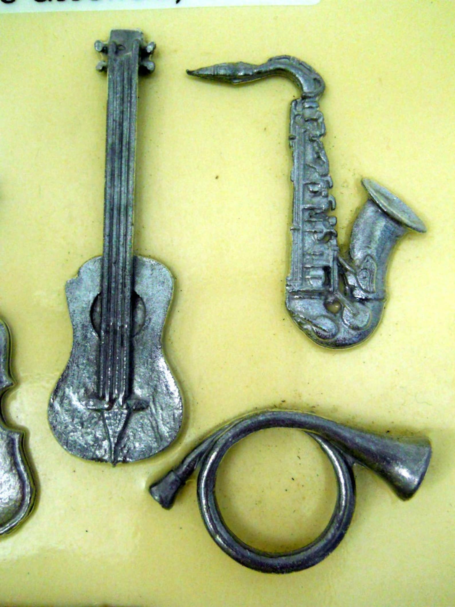 New Sealed Metal Musical Instruments 8 Assorted Sax Horns - Etsy