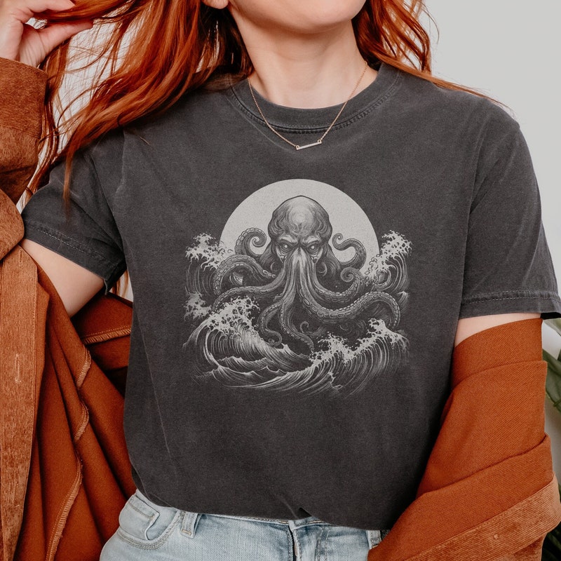 Cthulhu Shirt - Etsy