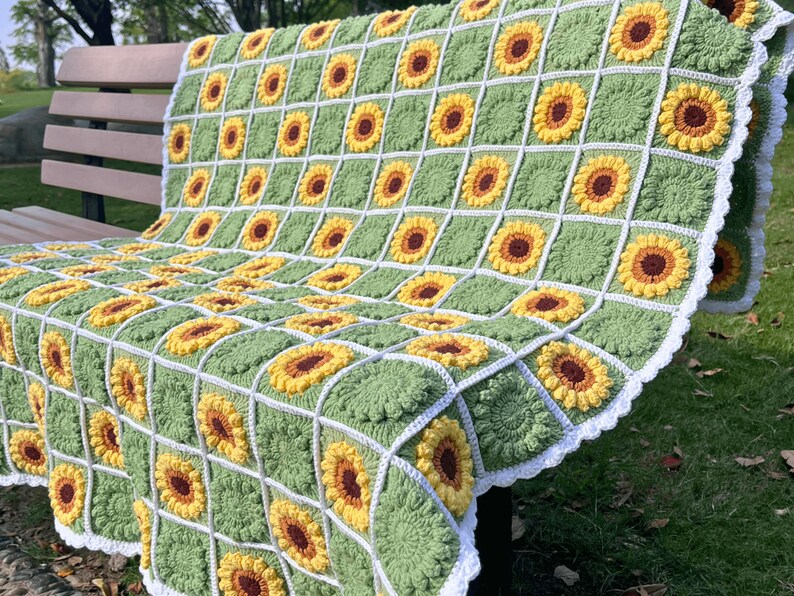 Crochet Granny Square Pattern, Digital Sunflower Granny Square ...