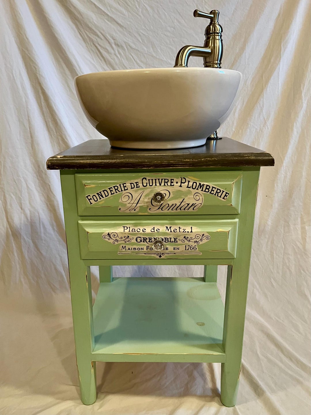 Shabby-chic Powder Room Vanity - Etsy