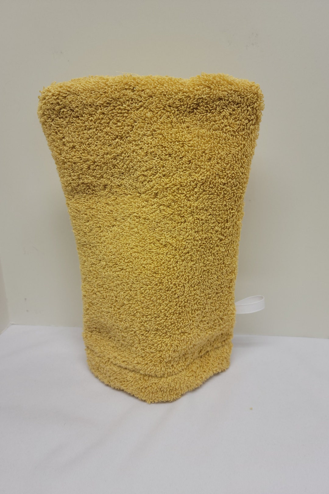 Gold Hand Washcloth Mitt, Make-up Remover, Bath Aid, European Wash Mitt ...