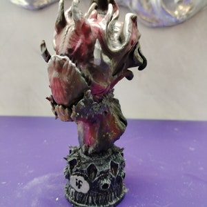 Monster Queen 3D Printed Creature Bust, Hand Painted - Etsy