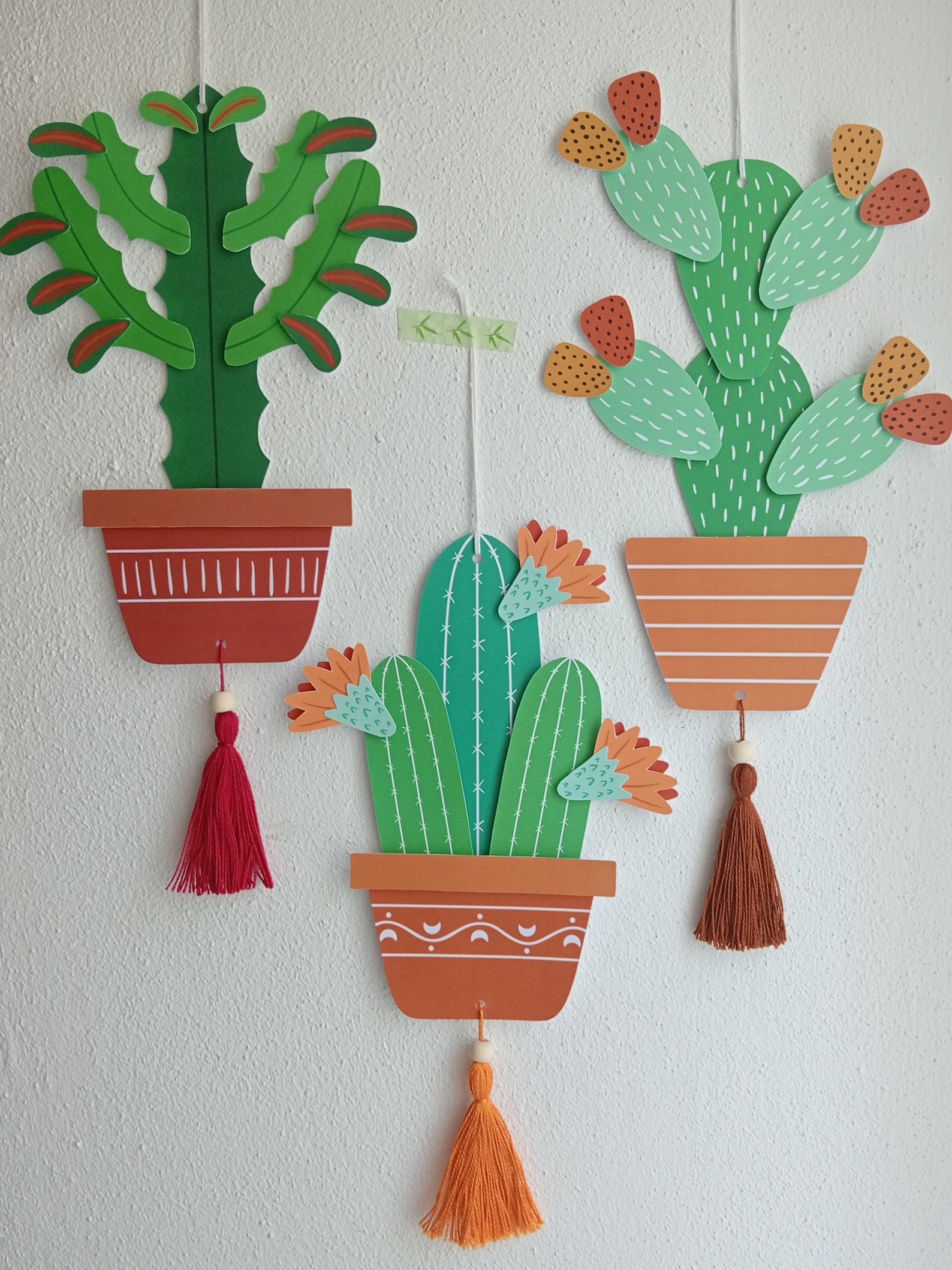 DIY PRINTABLE - Three Little Cacti - Paper Craft, Paper Cactus, Wall ...