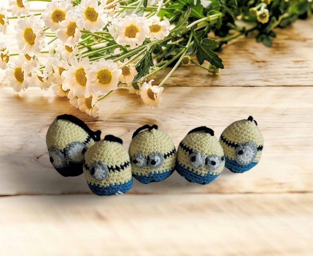 Handmade Crochet Minions Keychains – Set of 5 Amigurumi Toys - Etsy