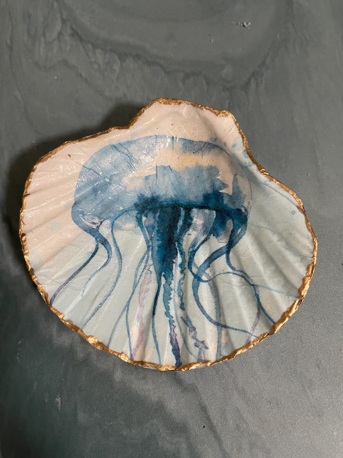 Jellyfish Gold Leaf Seashell Jewelry Dish | Coastal Decor | Beach Lover ...