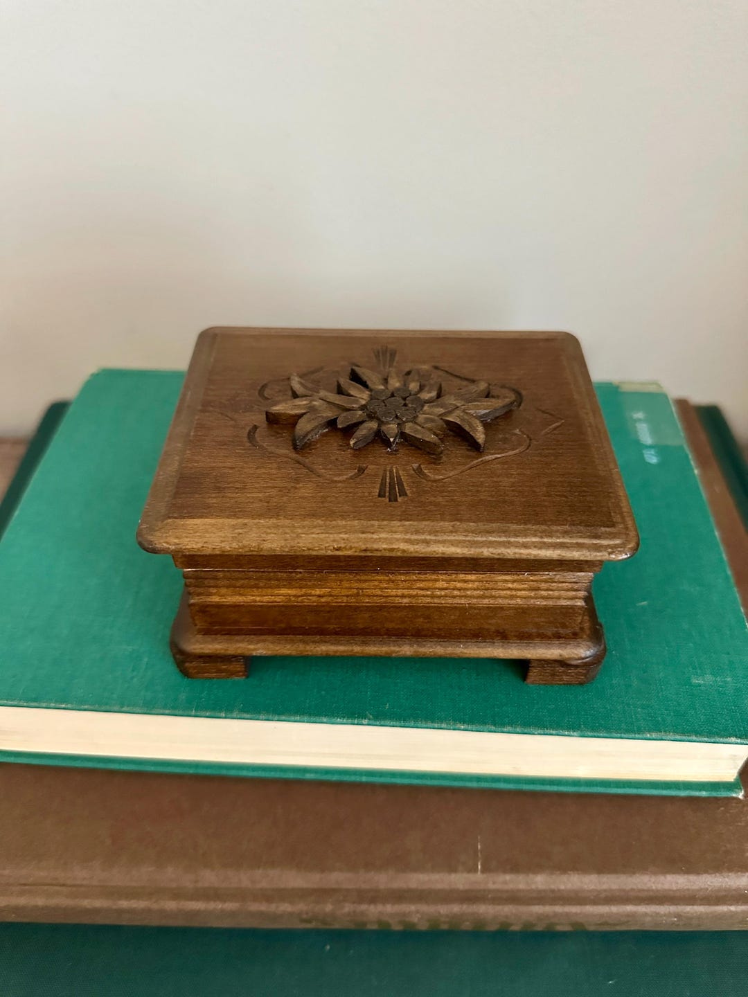 Vintage Swiss Reuge Musical Movement Box 4.75 X 3.75 - Etsy