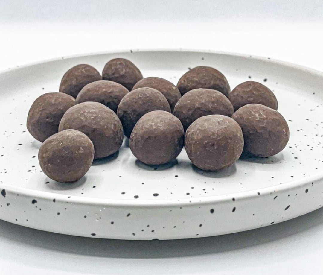 Chocolate Macadamia Nuts-1 Lb SOLD OUT Until Aug 20th - Etsy
