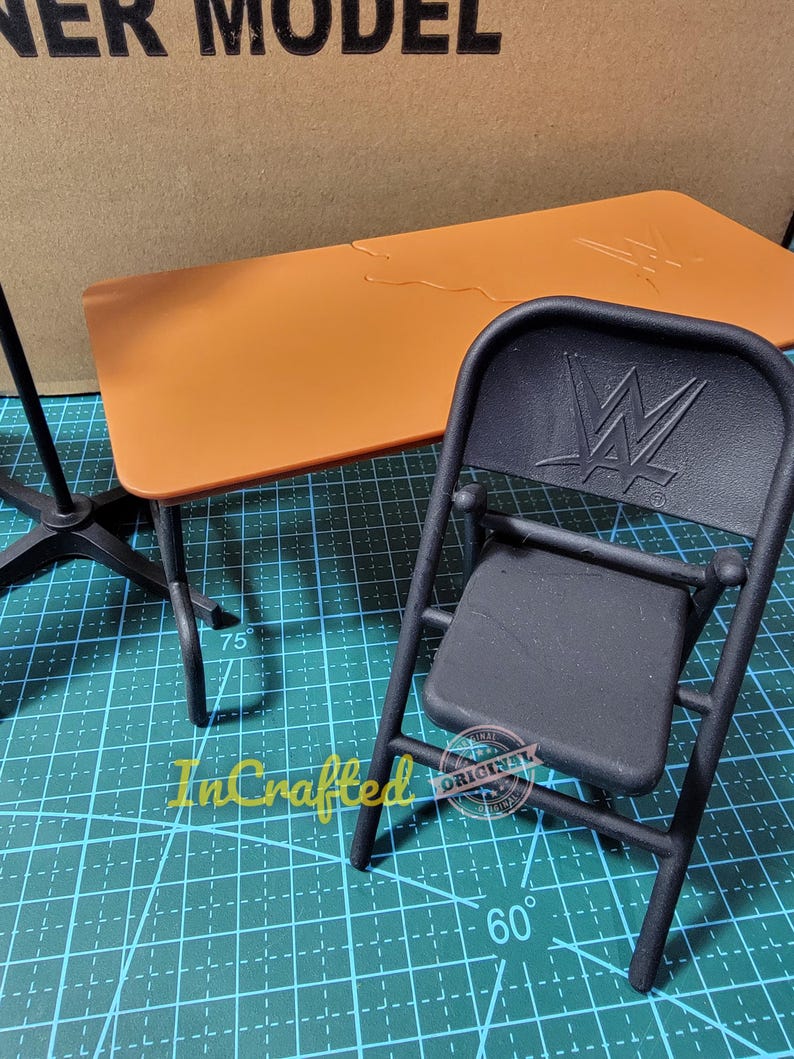Mattel WWE Breakable Table Ladder Chair Video Recording Wrestling Toy ...