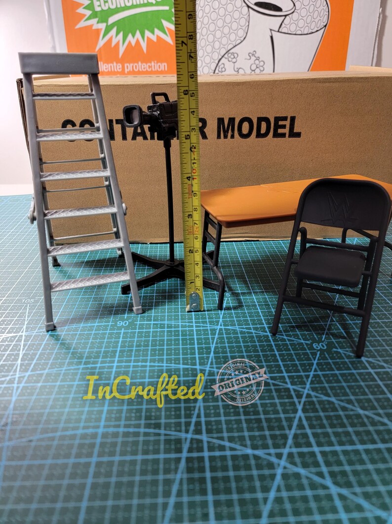 Mattel WWE Breakable Table Ladder Chair Video Recording Wrestling Toy ...