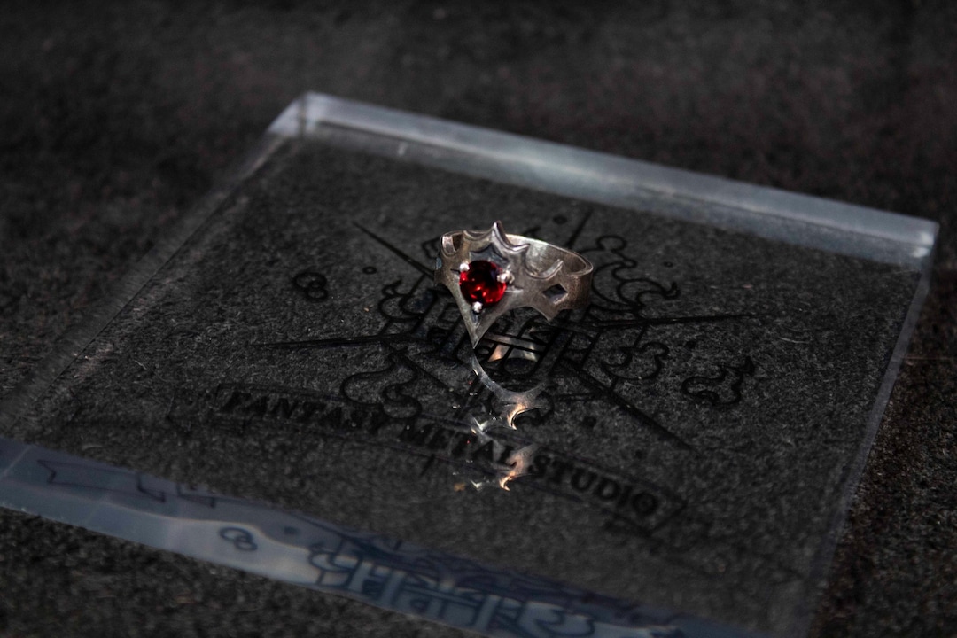 Baldur’s Gate 3 Szaee Family Ring,custom Silver Handmade,baldur’s Gate ...