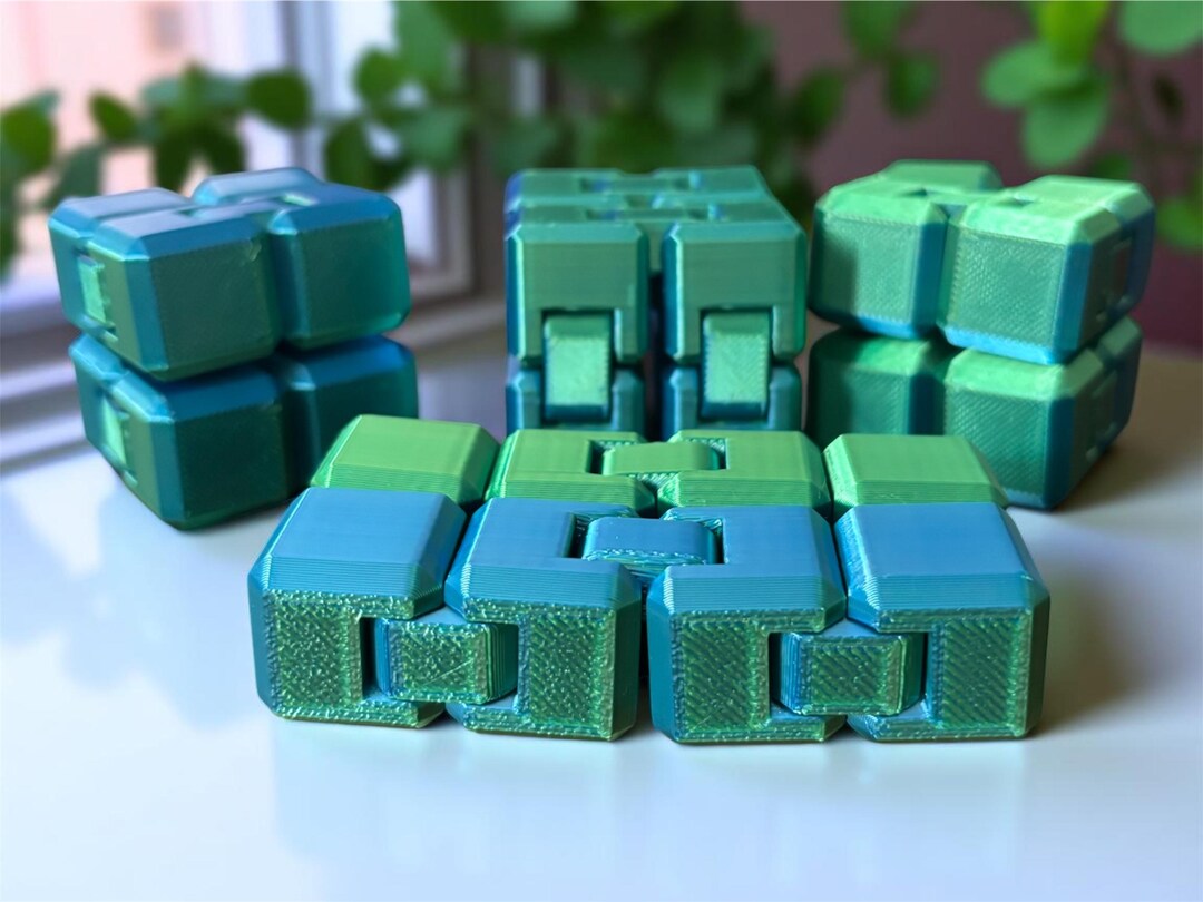 Handheld Satisfying Fidget Cube! | for School, Desks, Office, and Other ...