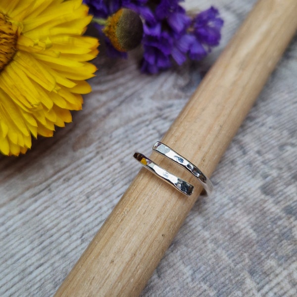 Overlapping Ring - Etsy