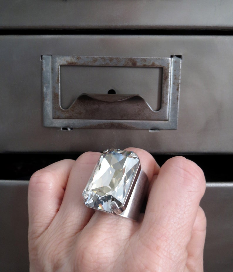 LUMINOUS Large Crystal Cocktail Ring with Silver Sheen | Etsy