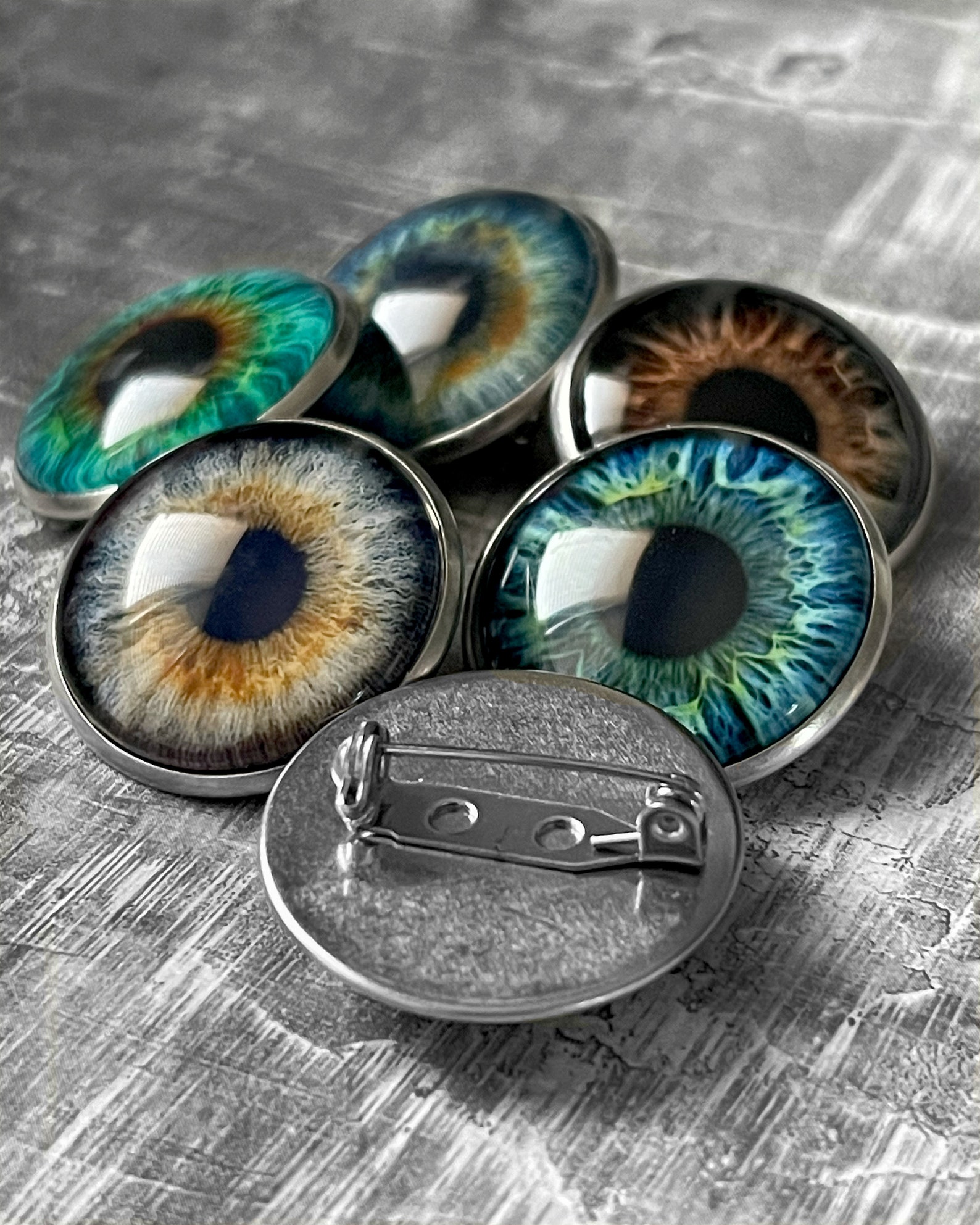 Realistic Eyeball Pin Button - 6 Colors Available - Grey Green Aqua ...
