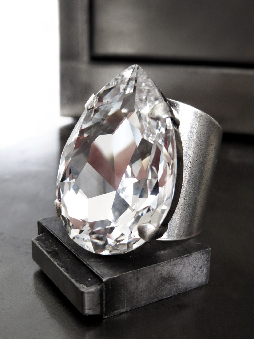 STAR GAZING - Large Teardrop Crystal Ring With Dazzling Clear Crystal ...