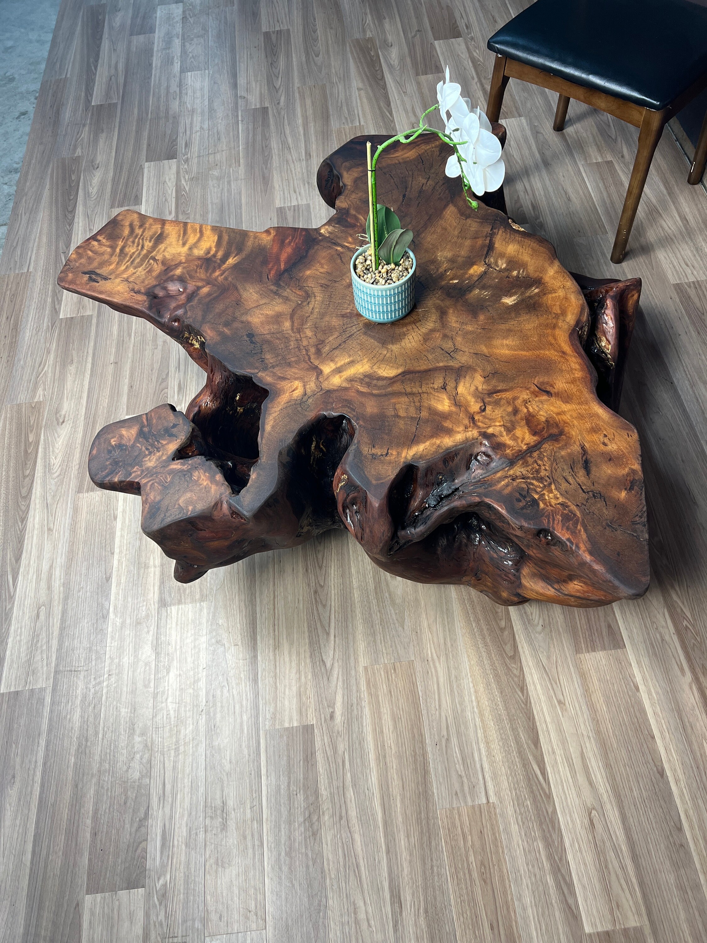 Ancient Kauri (swamp Kauri ) Side /coffee/ Tea Table: Timeless Elegance ...