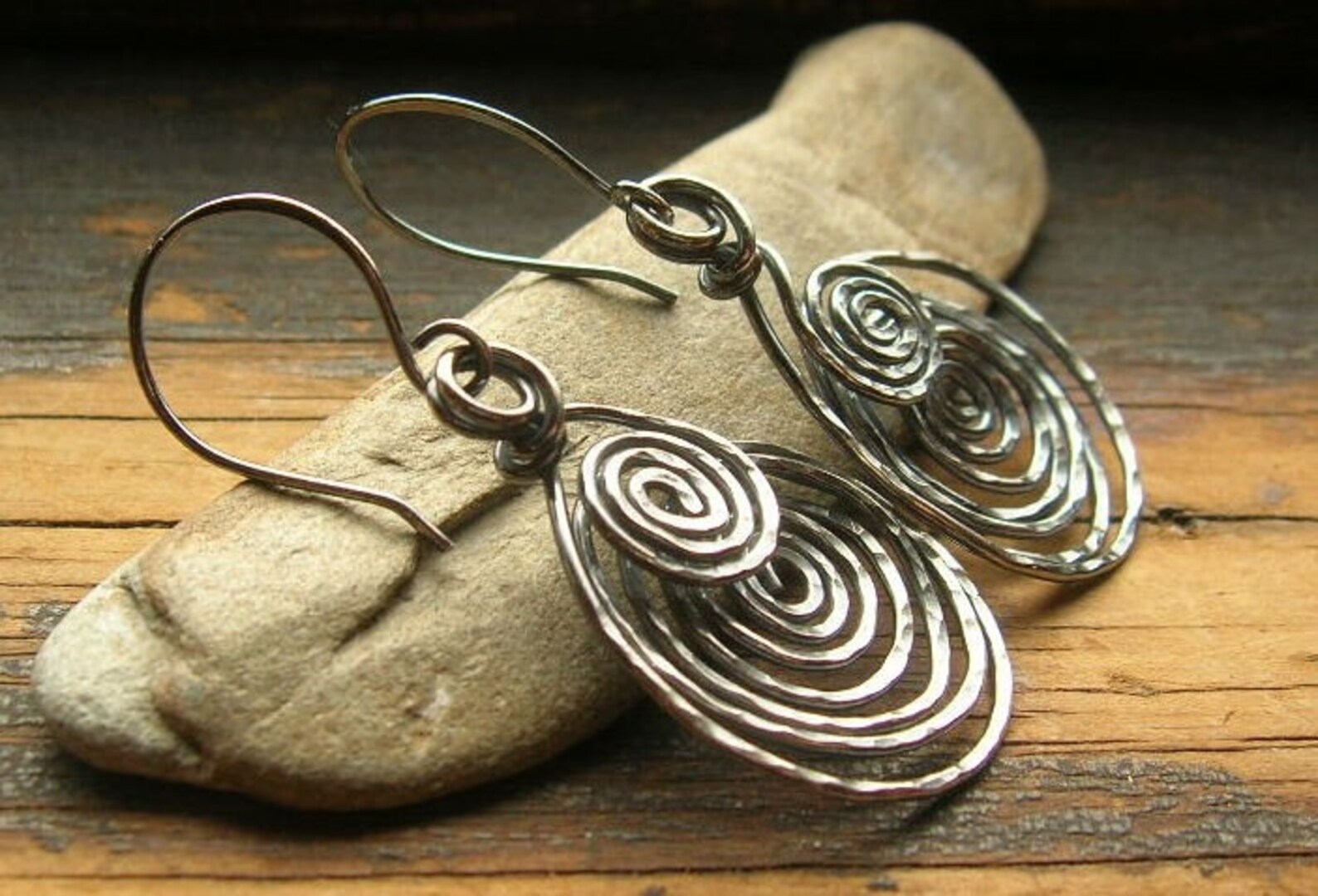 Hammered Wire Work Earrings Wire Wrapped Earrings Etruscan Spiral ...