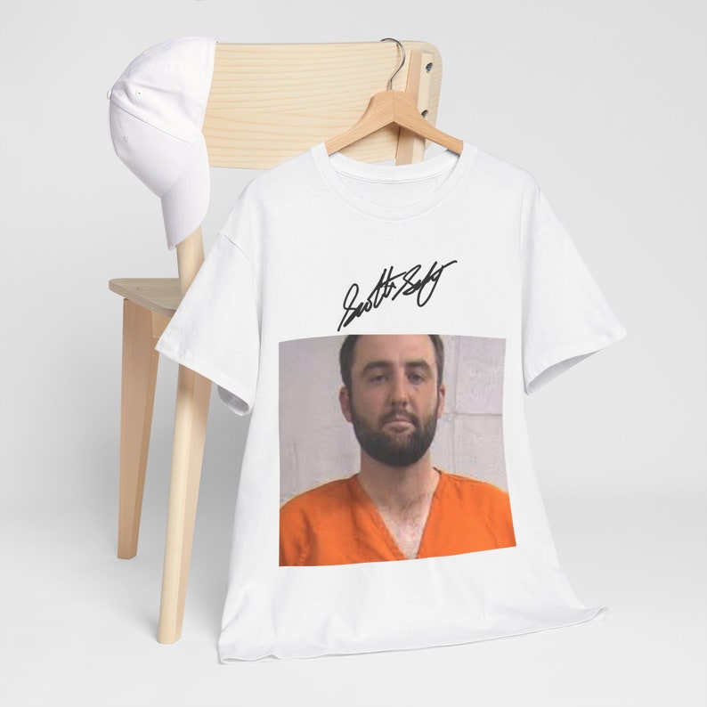 Scottie Scheffler Mug Shot With Autograph T Shirt Golf Unisex Heavy ...