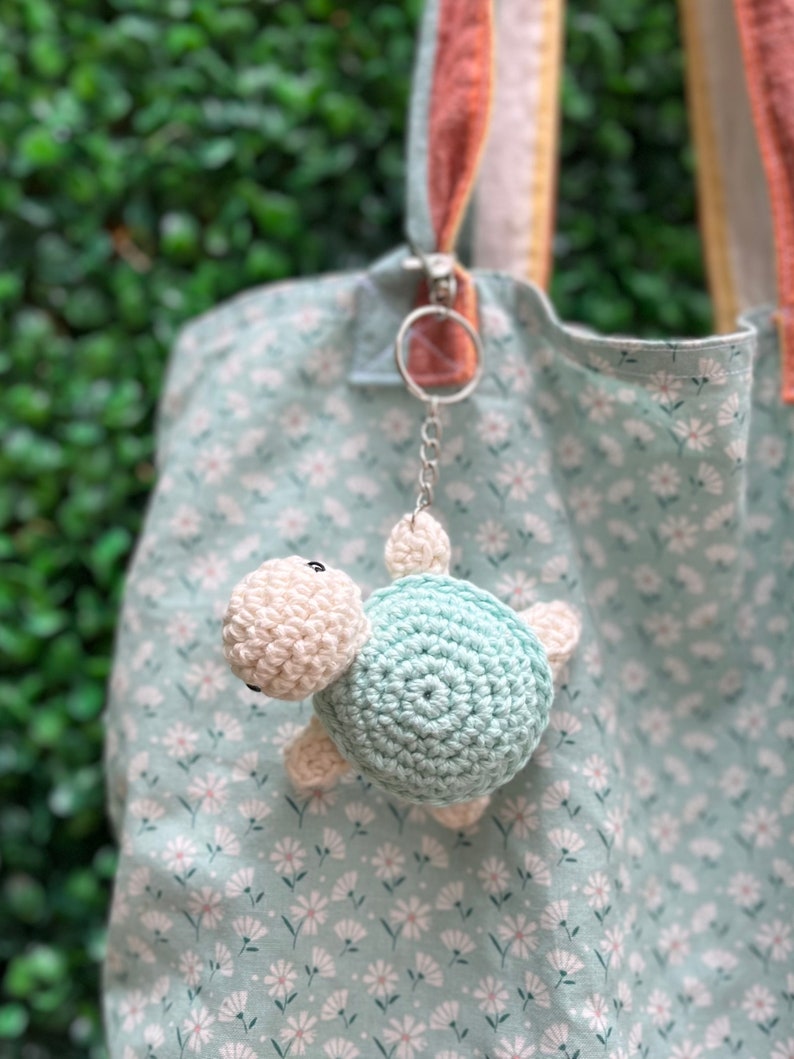 Crochet Turtle Keychain, Sea Turtle Keychain, Keyring, Bag Accessory, Gift Ideas - Etsy