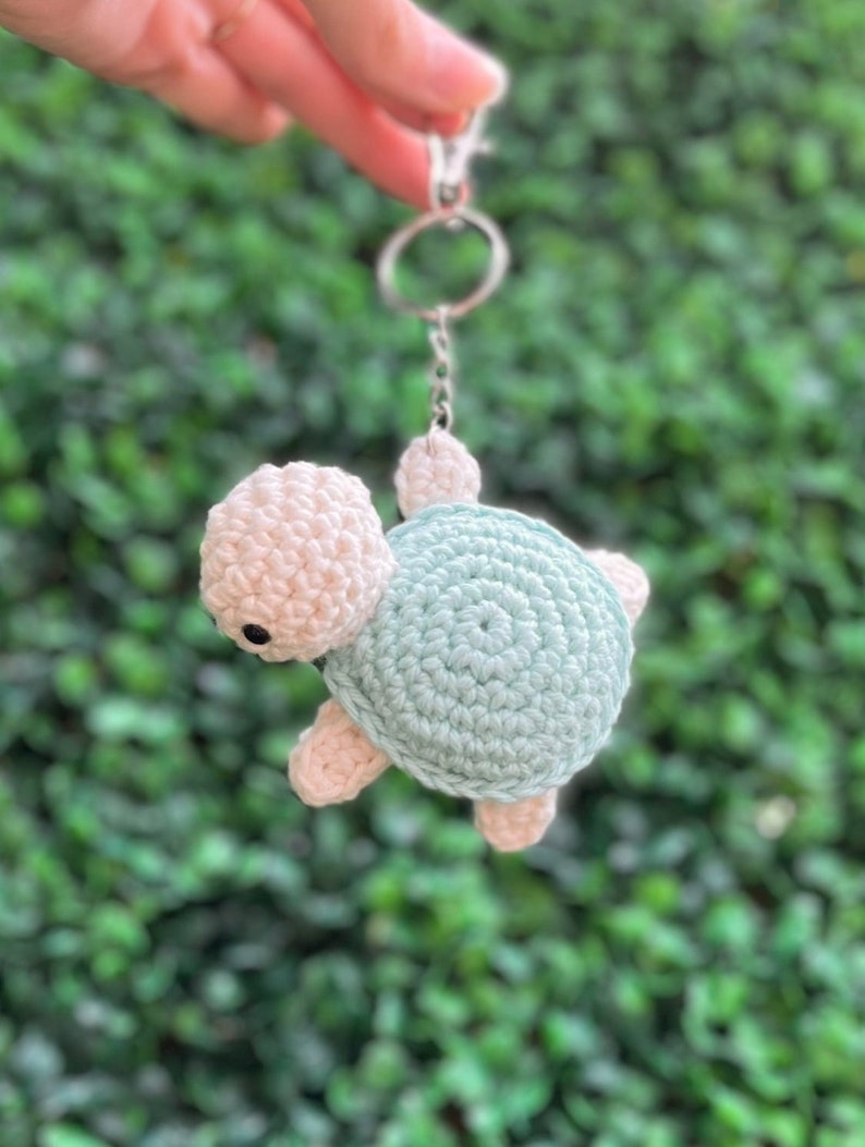 Crochet Turtle Keychain, Sea Turtle Keychain, Keyring, Bag Accessory ...