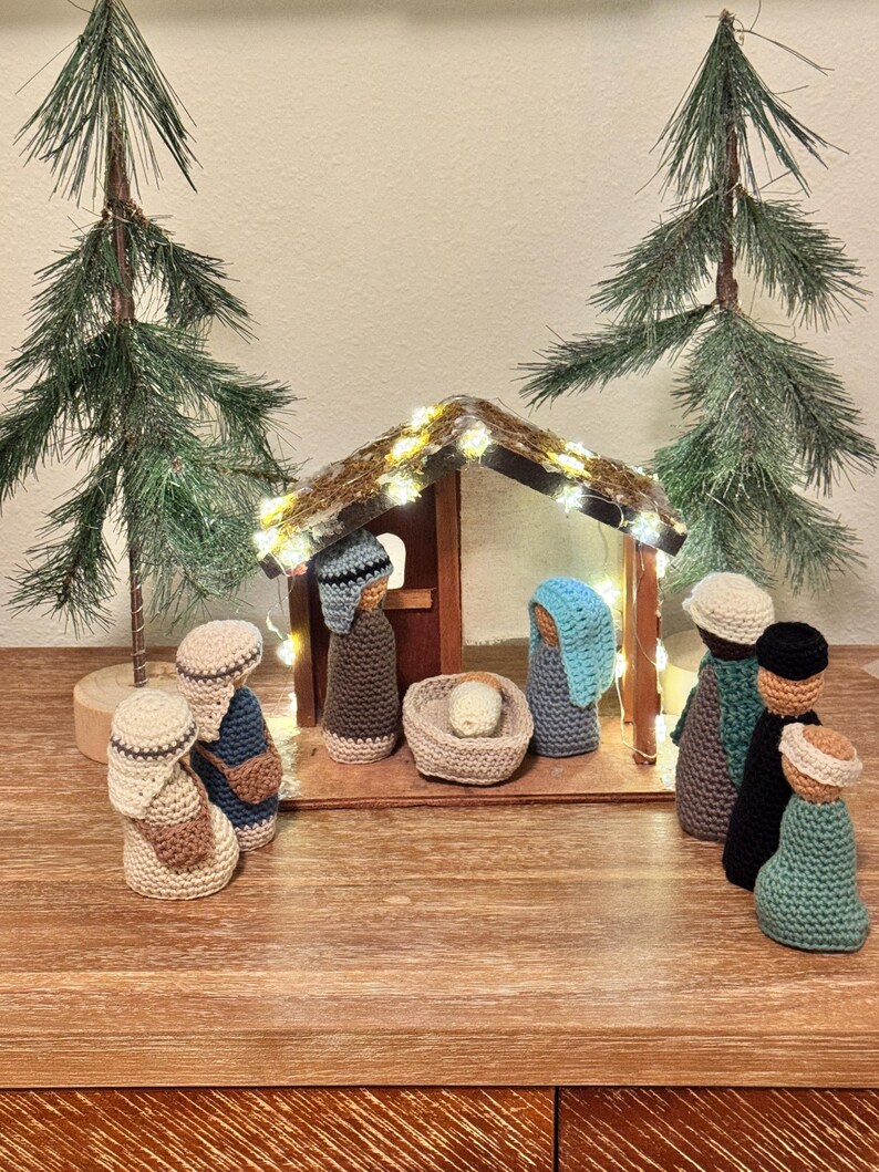 Crocheted Nativity Scene: Includes Shepherds and Wise Men. Handmade ...