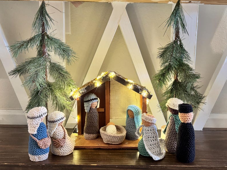 Crocheted Nativity Scene: Includes Shepherds and Wise Men. Handmade ...