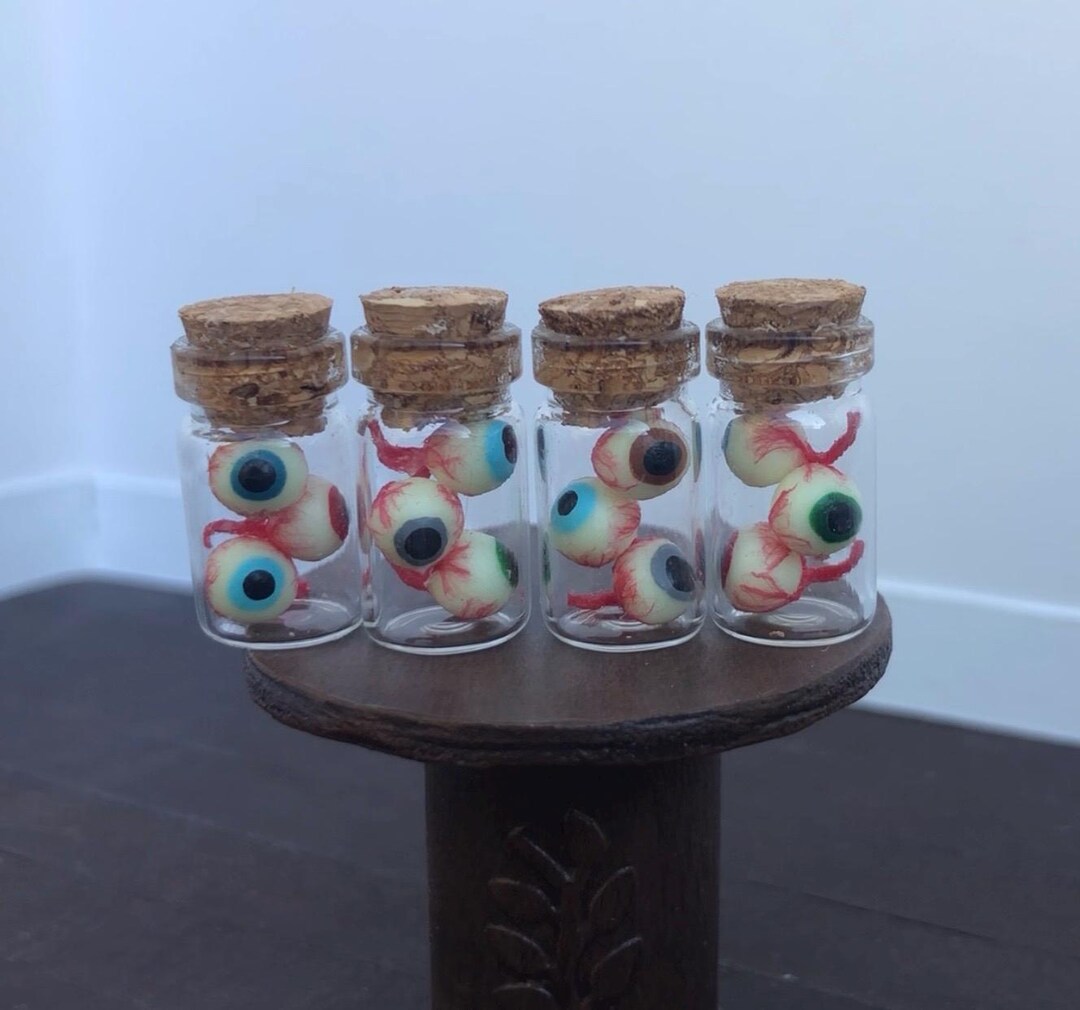 1/12 Scale Halloween Jar With Glow-in-the-dark Eyes, Potion Bottle ...