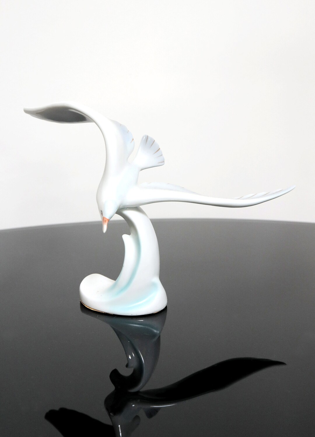 AS IS Seagull in Flight Ceramic Figurine by Hollohaza - Etsy
