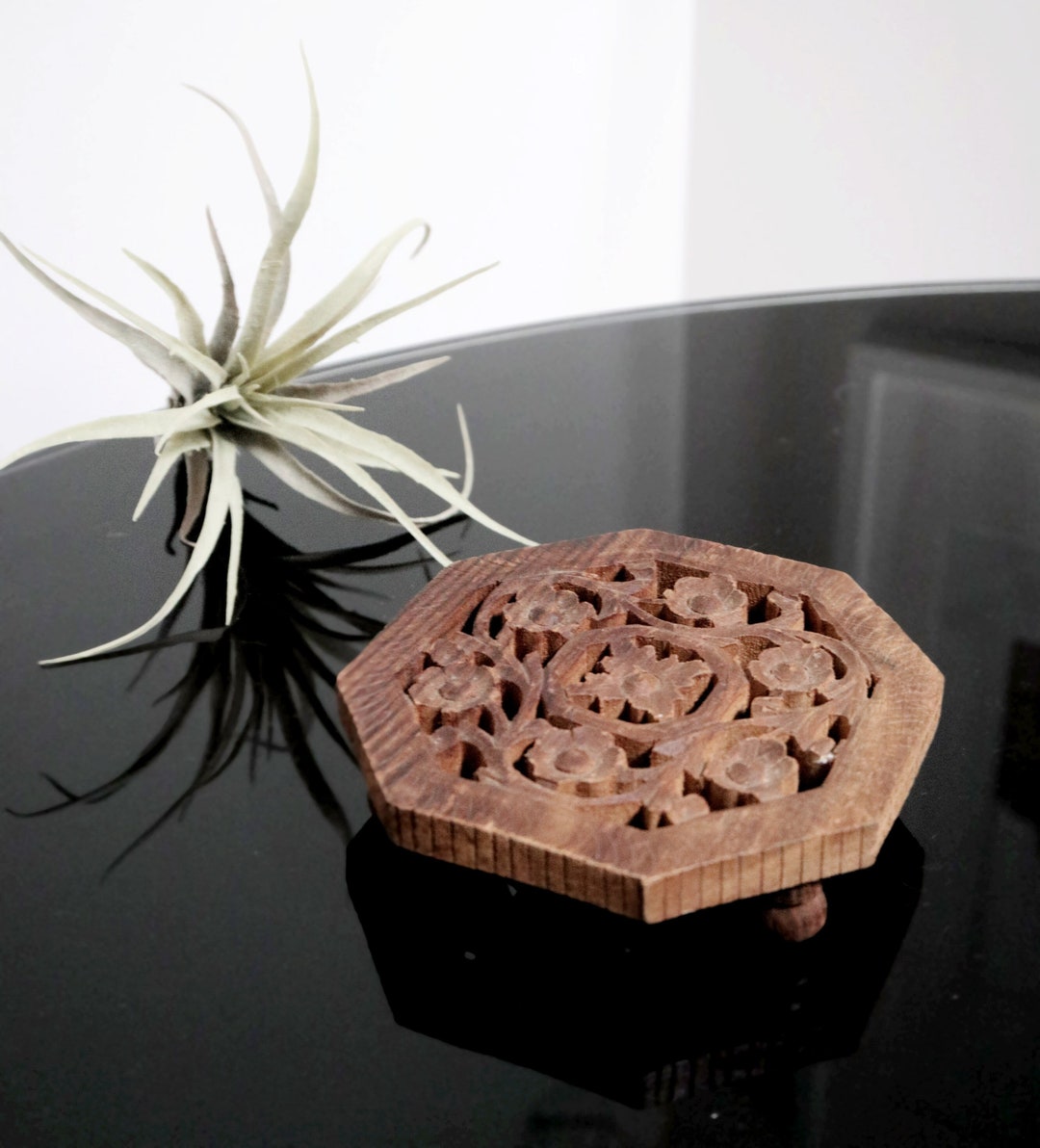 Vintage Carved Octagonal Wood Trivet W/ Floral Design, Small Pierced ...