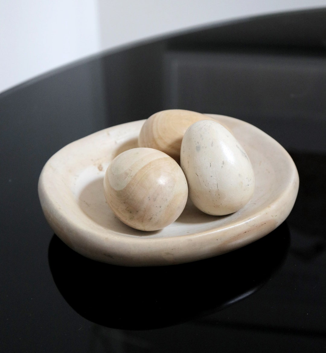 Vintage Carved Beige & Grey Stone Eggs - Set of 3 W/ Matching Dish ...