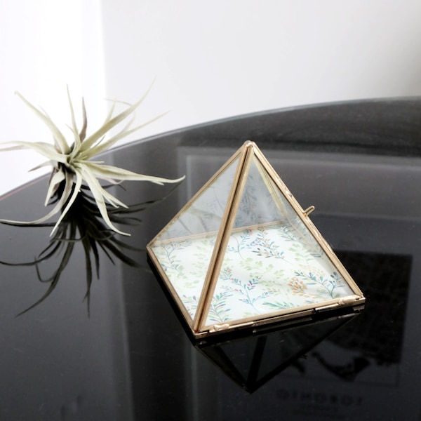 Pyramid Display Case - Etsy Australia