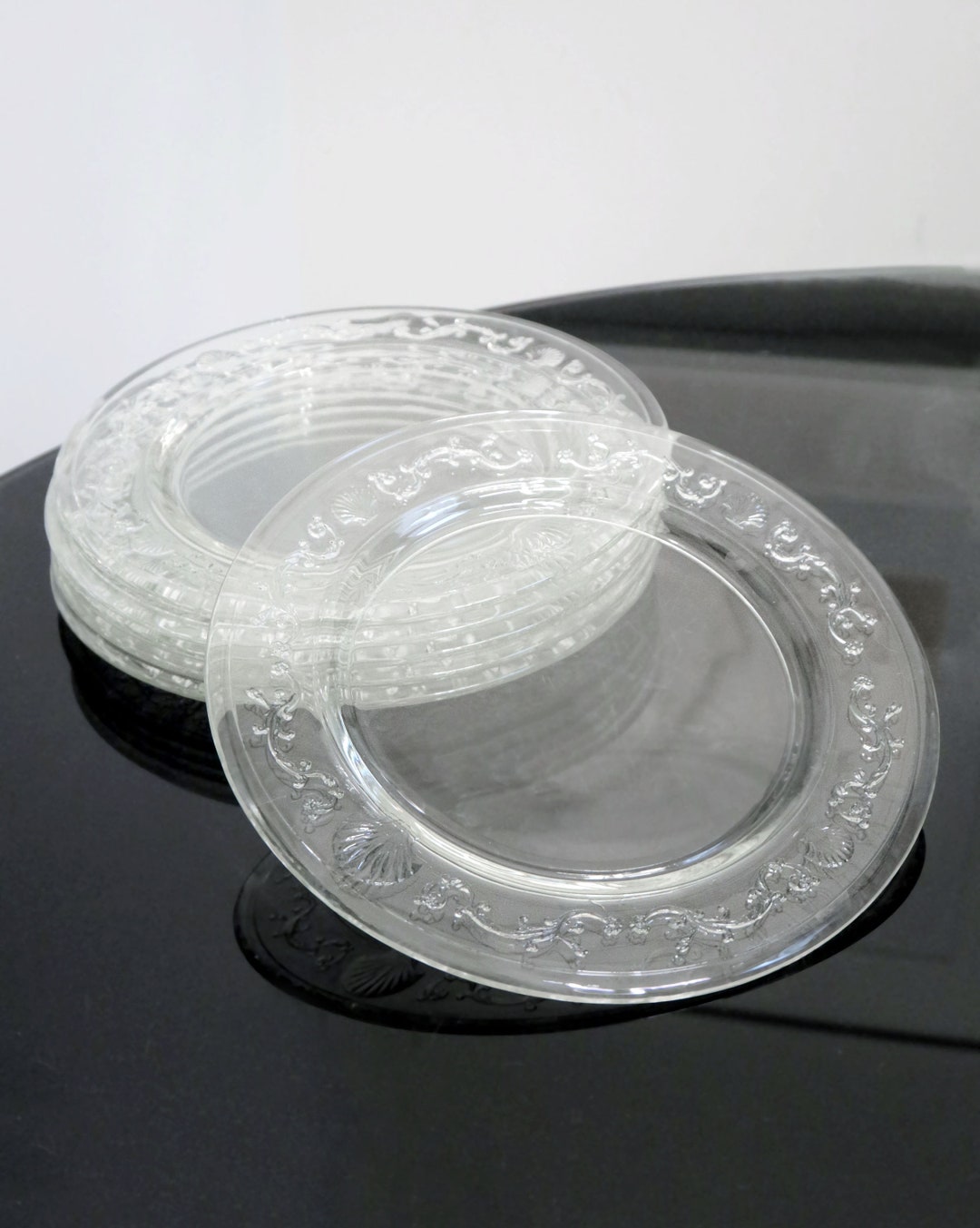 Vintage Fancy Dinner Plates W/ 'versailles' Seashell Design by La ...