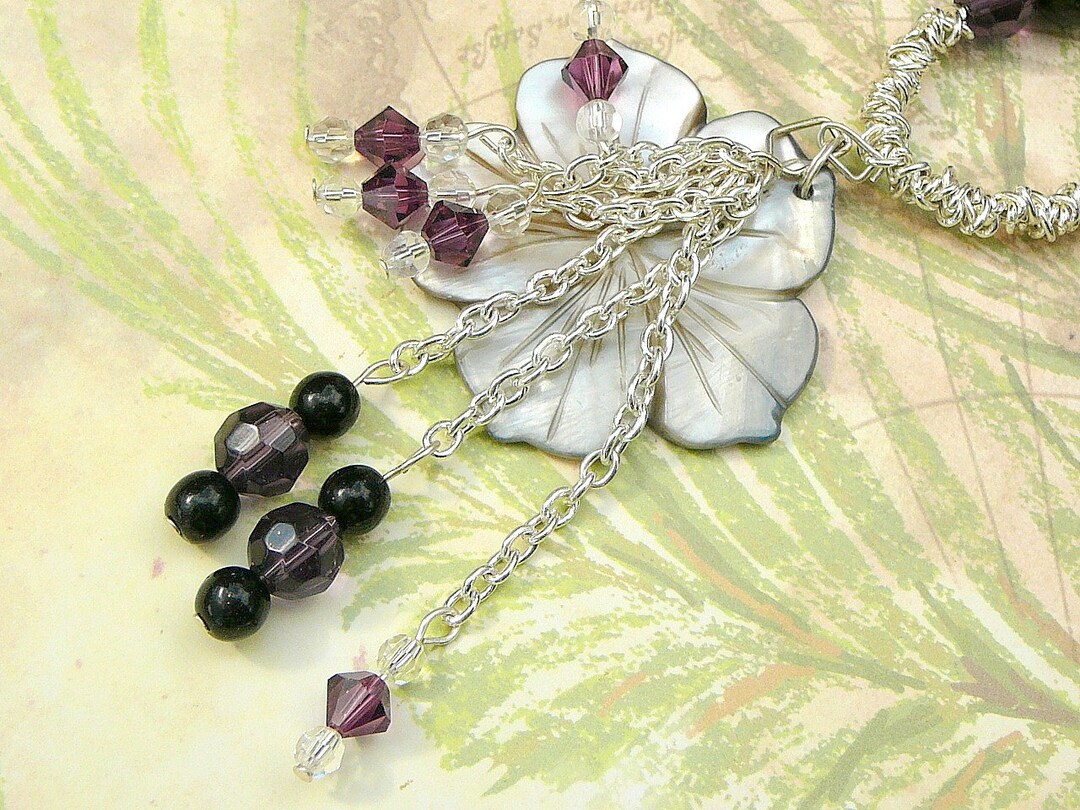 Shell Flower Pendant Necklace Combined With Black and Silver - Etsy