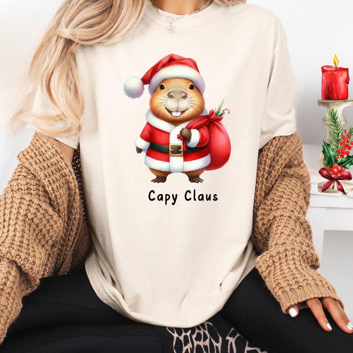 Capy Claus Christmas Capybara T-shirt Cute Capybara Santa Tee, Holiday ...