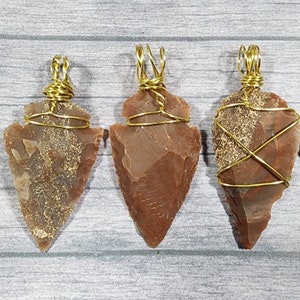 Small Arrow Head Necklace Gold, Minimalist Protection Amulet, Stone ...