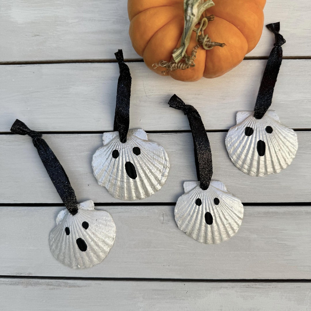 4 Seashell Ghosts Ornaments, Halloween Decor, Coastal Decor, Fall Beach ...