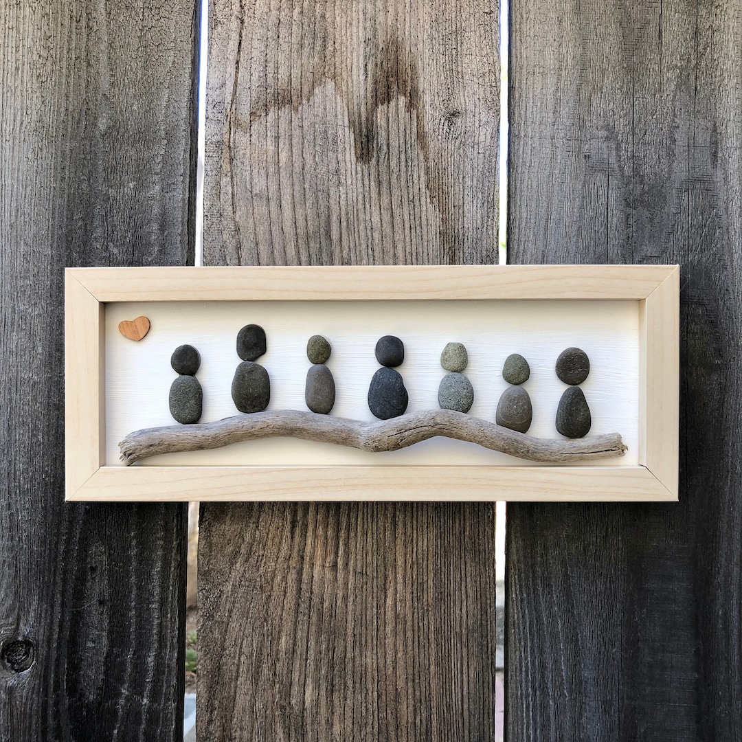 Pebble Art Family, Pebble Art Love, Family Pebble Portrait, Family of 7 ...