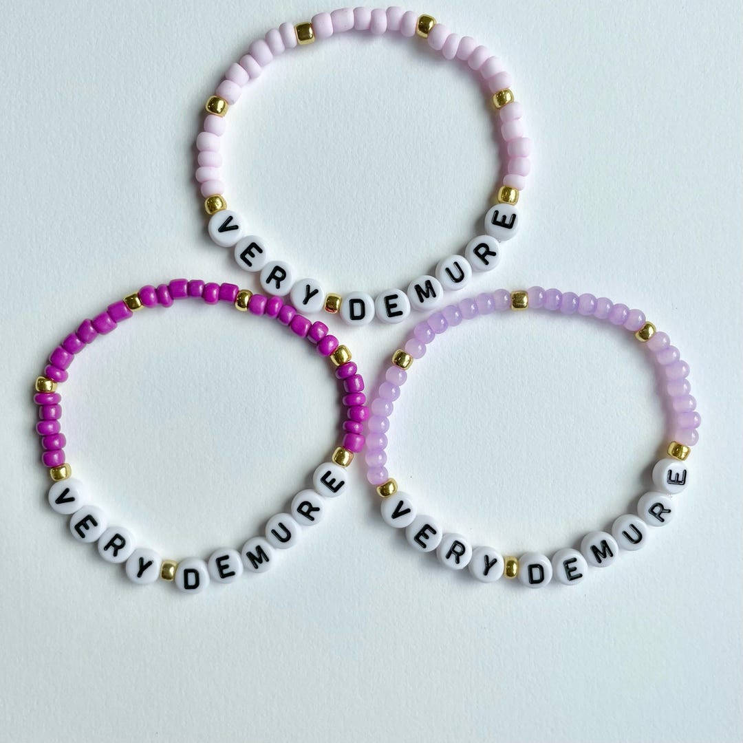 VERY DEMURE Bracelet Set | Very Mindful Cutesy Considerate Natural ...