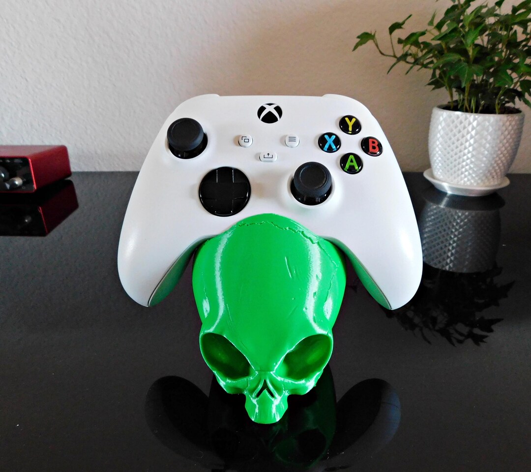Alien Skull Xbox Series S/X Controller Stand - Etsy