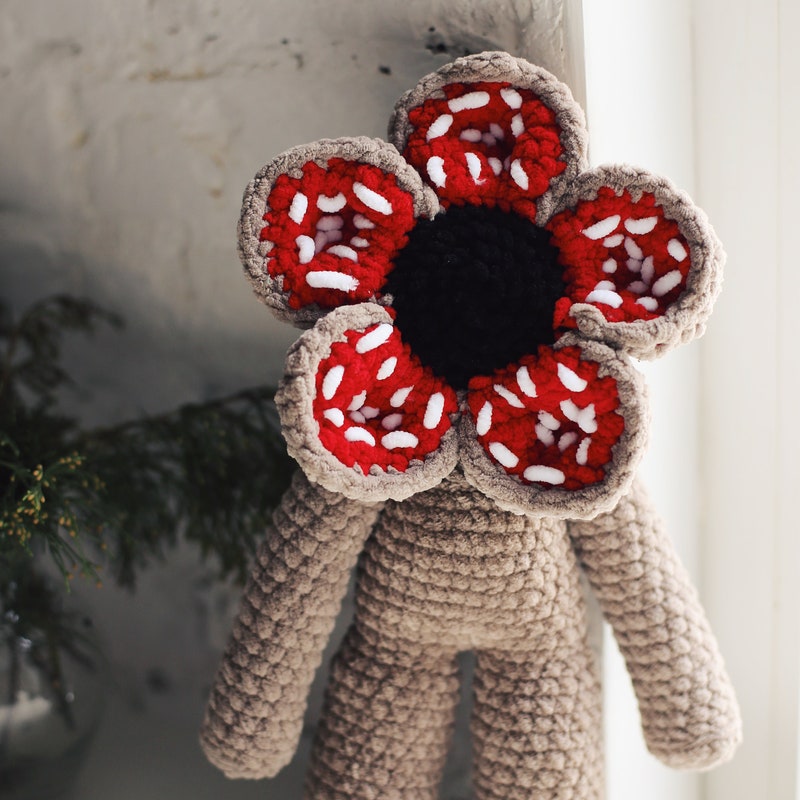 Strangers Things Crochet - Etsy